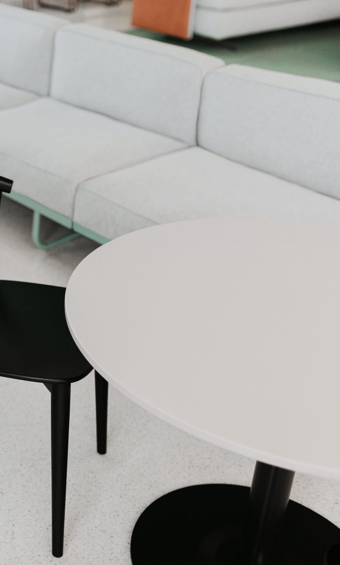 Jive Café & Bistro Tables – Stylish Round Tables | Haworth Canada