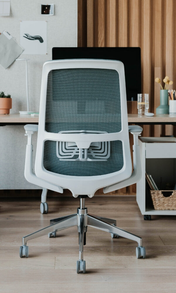 Soji Mesh and Leather Office Chairs | Haworth Store